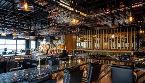 The Warwick Houston Offers a Business Lunch with Perks